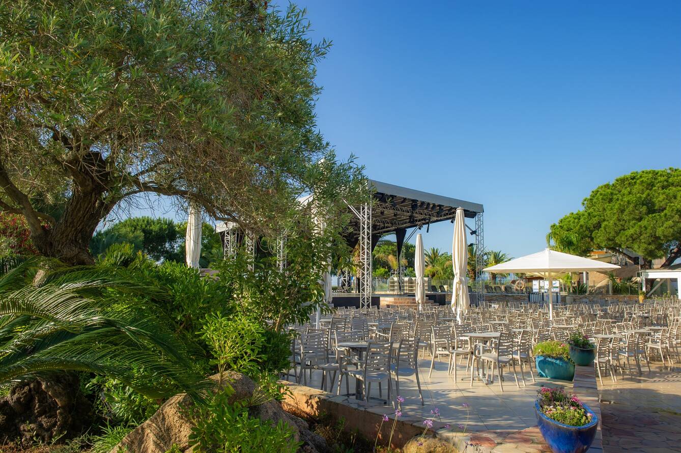 Camping Arinella Bianca | 5 étoiles | Bord de Mer | Haute-Corse | Tohapi